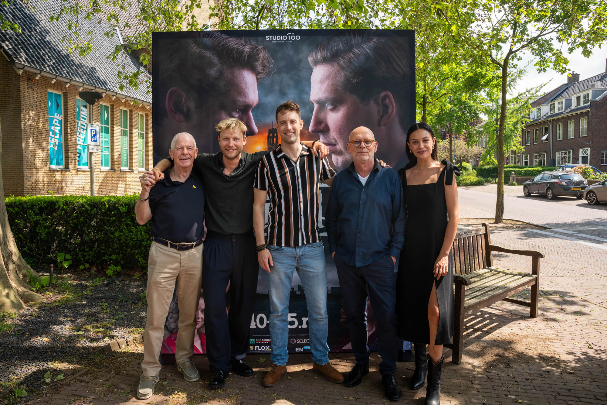 Studio 100 presenteert in Hotel de Wereld voltallige cast 40-45, de Musical