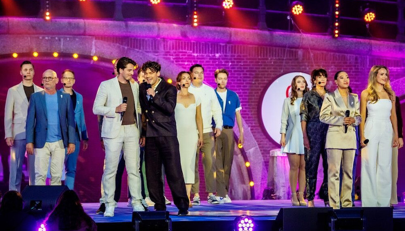 40-45 de Musical treedt op bij 5 mei concert op de Amstel